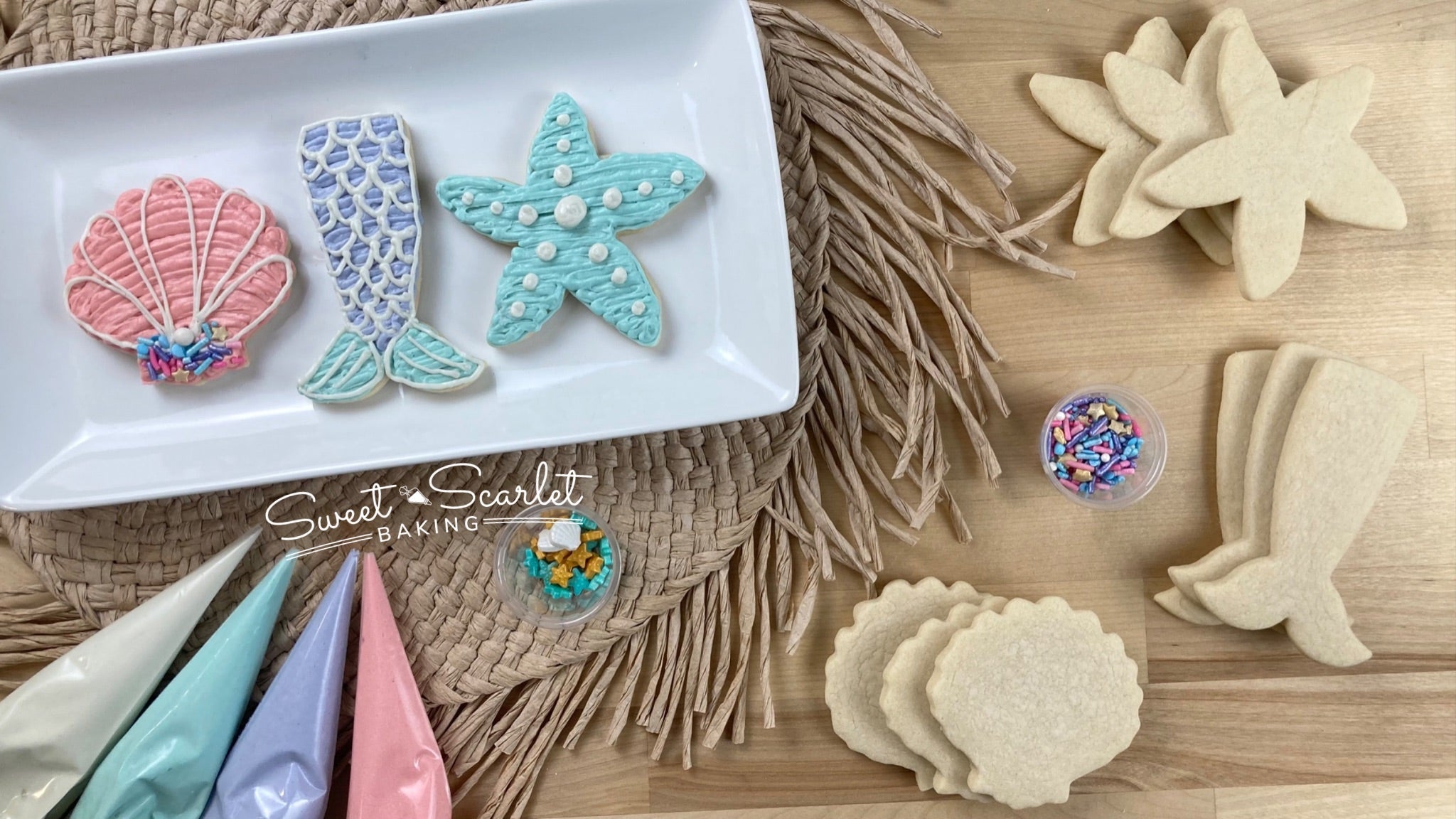 Learn How to Decorate Ocean Sugar Cookies with Buttercream Icing ...